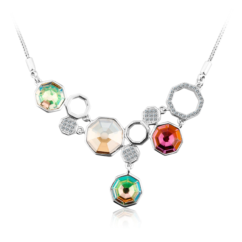Amaizing Sterling Silver Swarovski Crystal Necklace